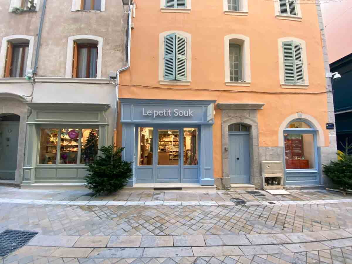 Les boutiques Le petit Souk - Jeux enfants, cadeaux naissance, décoration
