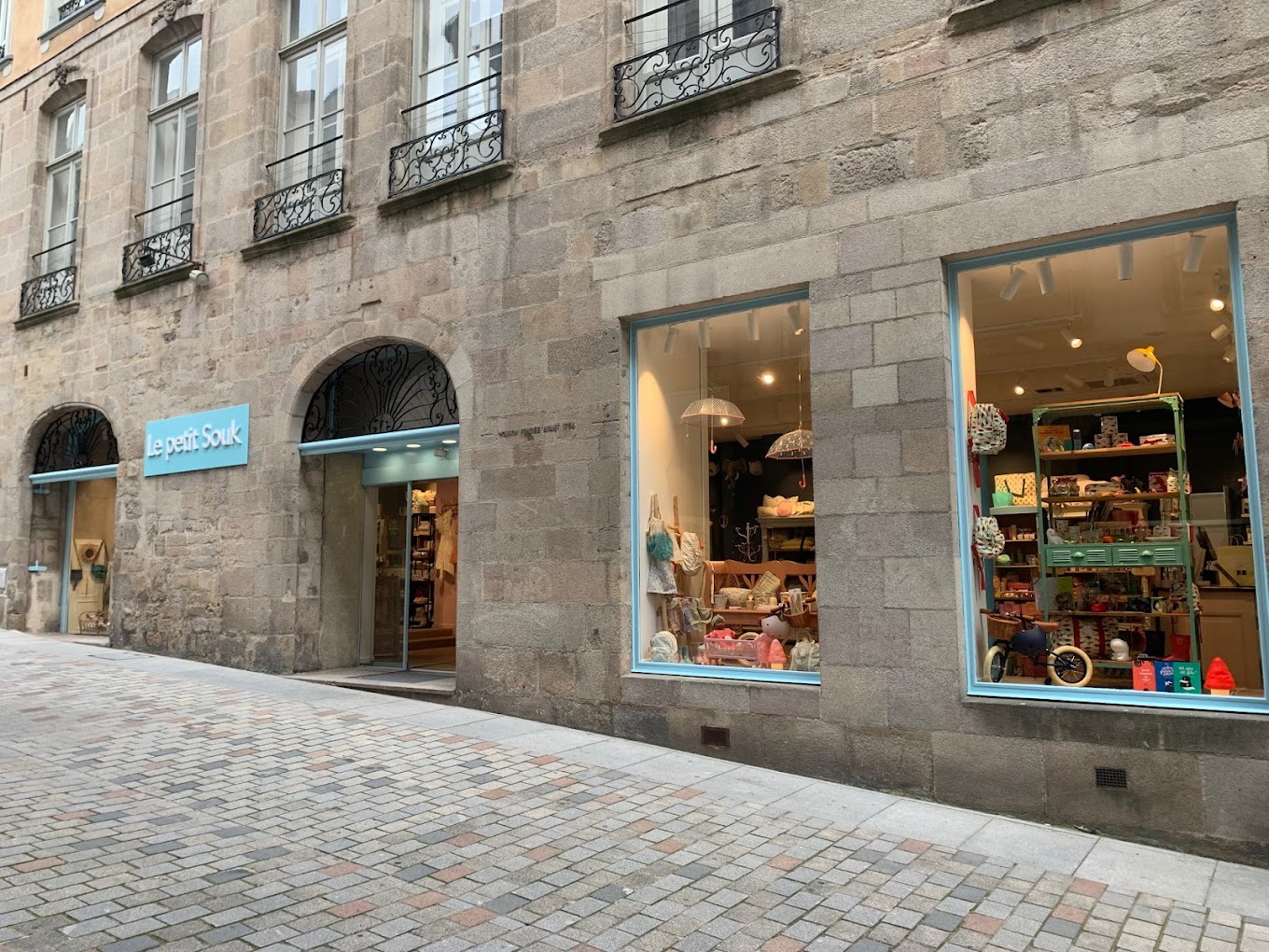 Les boutiques Le petit Souk - Jeux enfants, cadeaux naissance, décoration